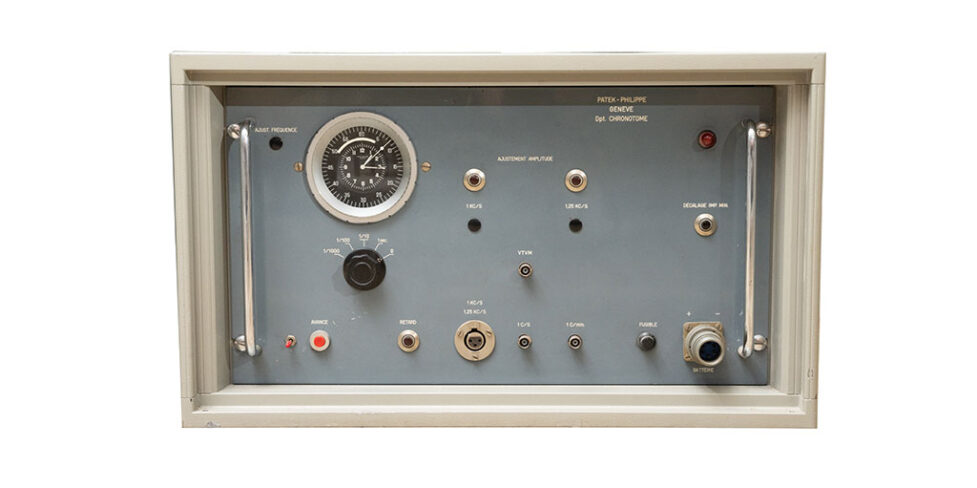 The World's Largest Collection of Patek Philippe Electronic Clocks ...